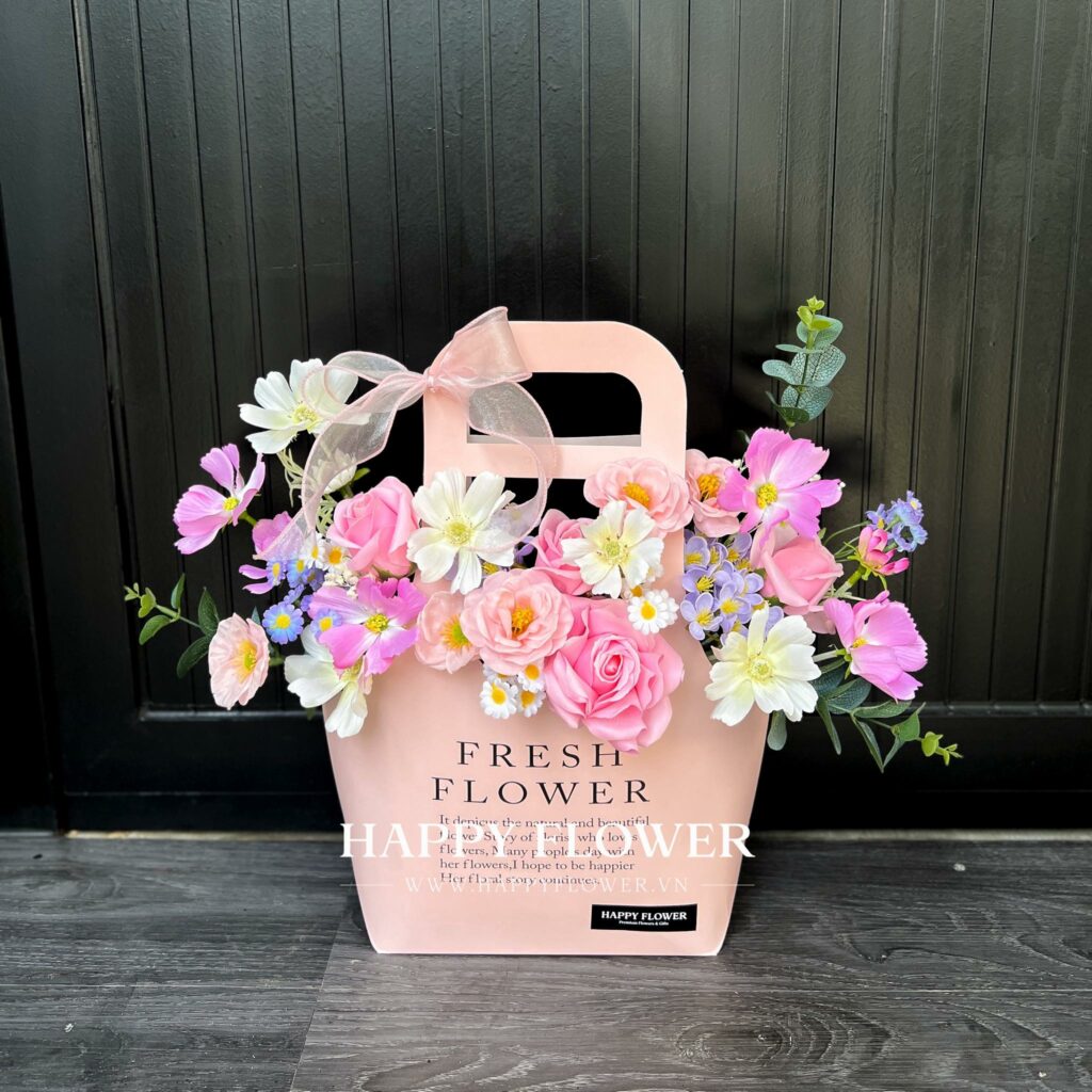 GIỎ HOA LỤA MIX HOA SÁP PINK GARDEN | Happy Flower