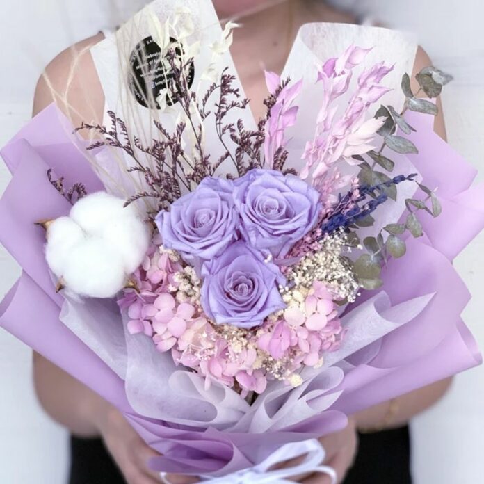 Ý nghĩa và các mẫu hoa hồng màu tím đẹp nhất